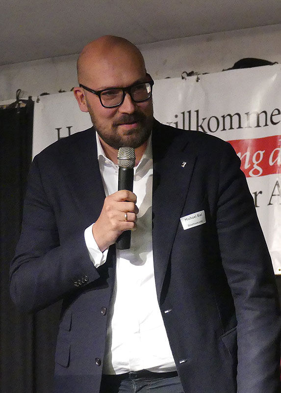 Buddy-Fans.de >Ausbildungsbuddybaer